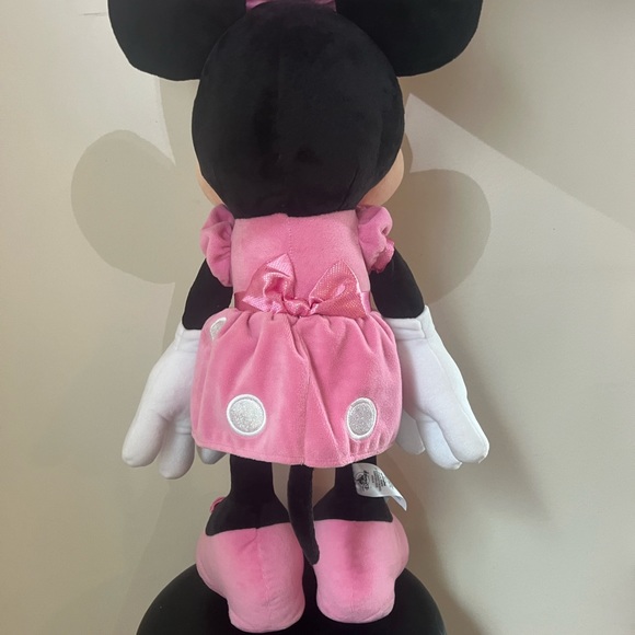 Disney | Toys | 26 Pink Minnie Mouse Plush From Disney Land | Poshmark